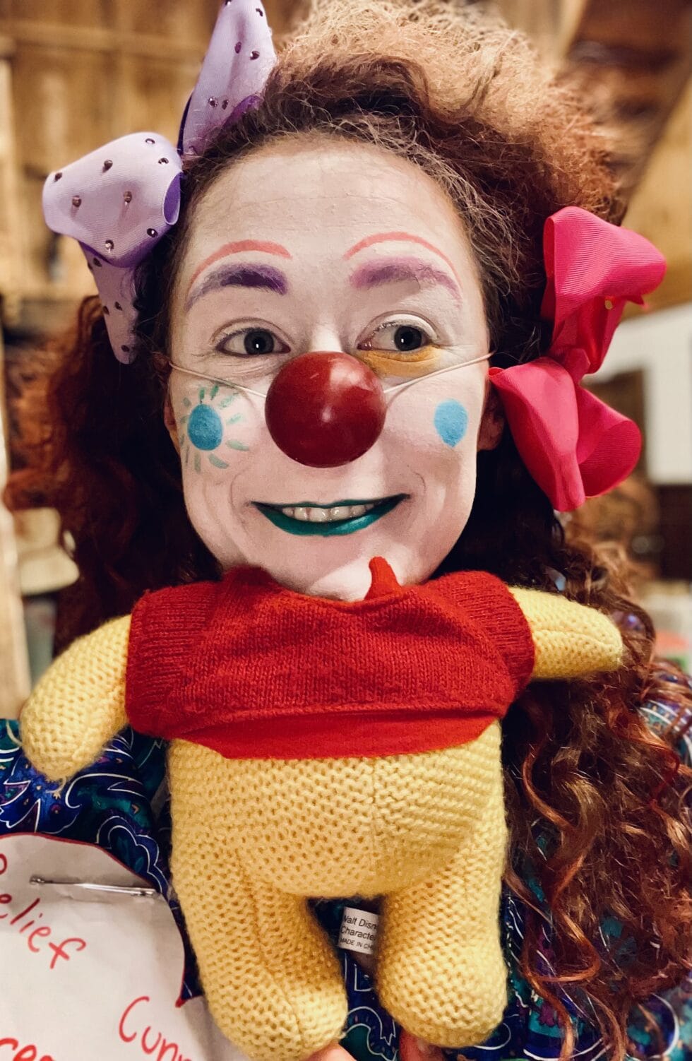 How To Do Clown Makeup [Guide 2025] - www.theramblingrenegade.com
