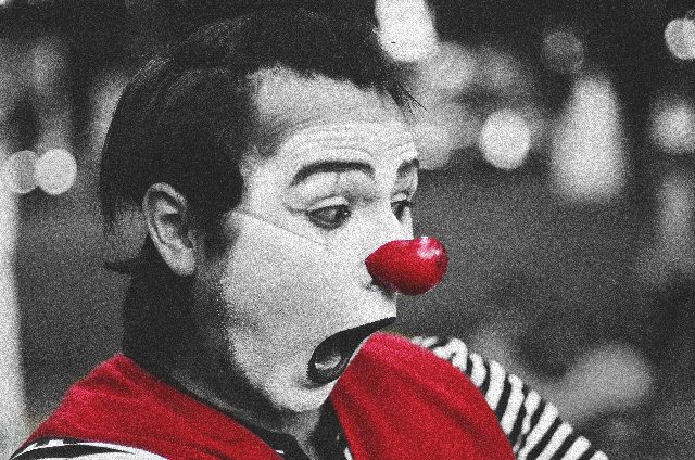 How To Do Clown Makeup [Guide 2025] - www.theramblingrenegade.com