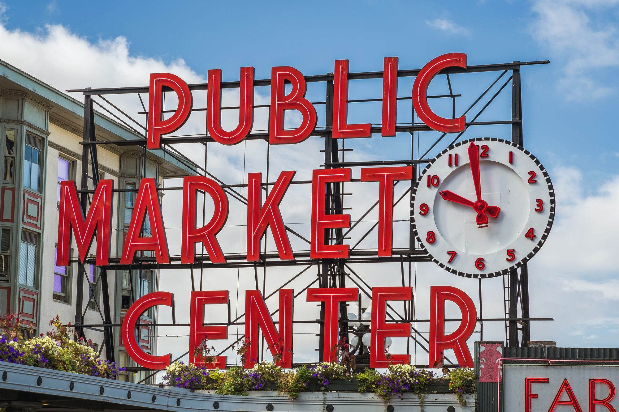 Pike Place Market Guide to the Must-Stop Shops